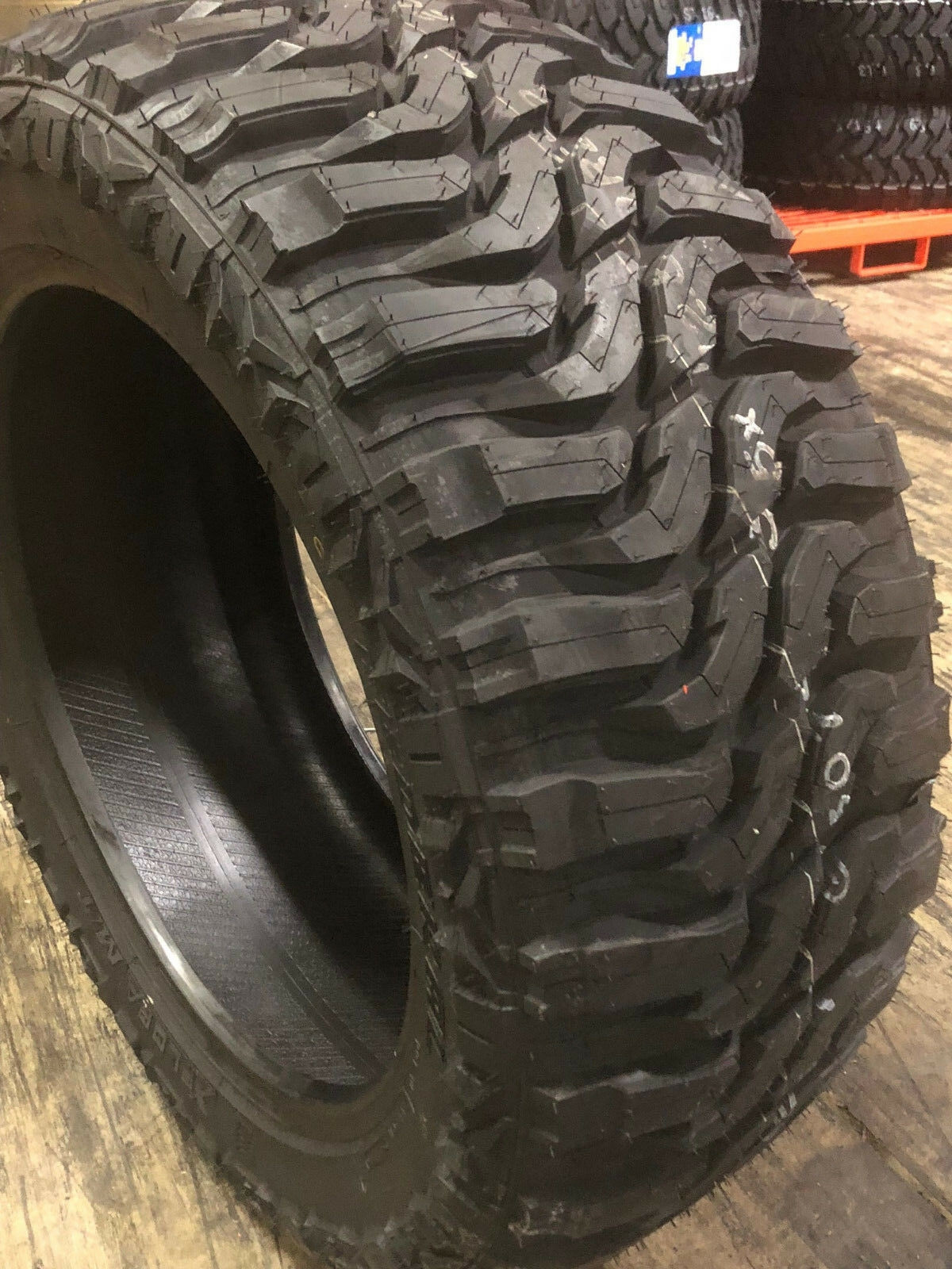 Llantas FEDERAL Xplora M/T 37X13.5R22LT | Virtual Llantas