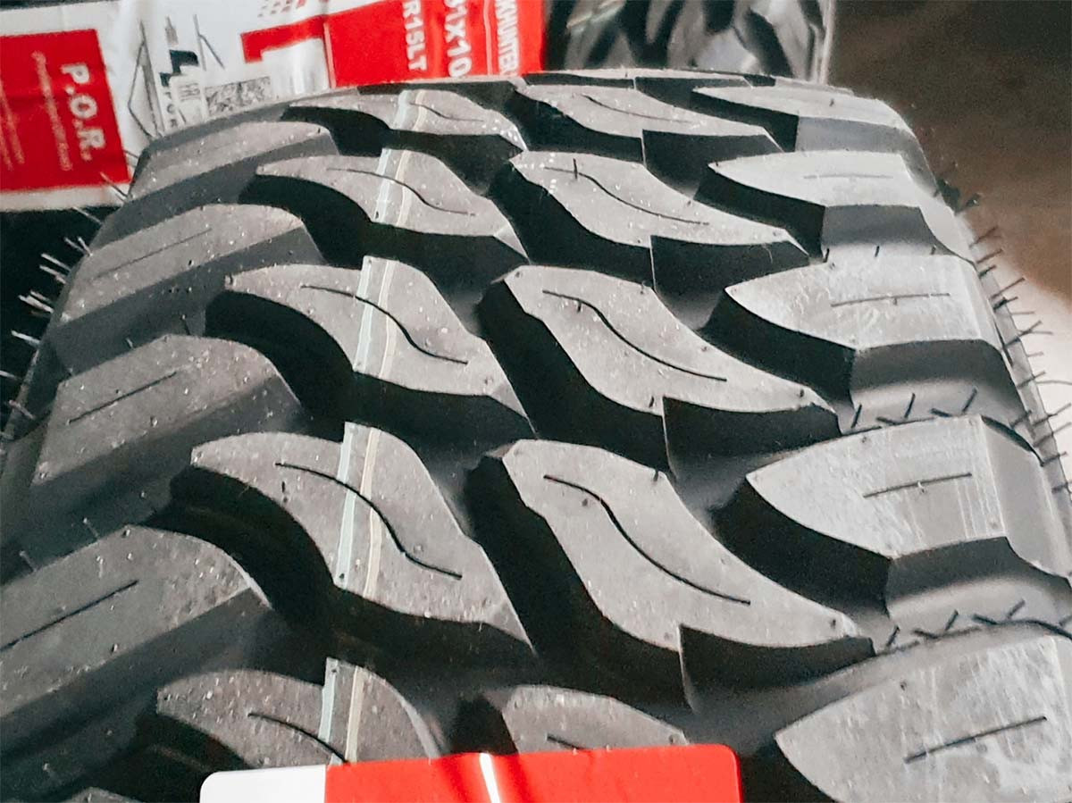 Llantas FRONWAY Rockhunter MT LT265/70R17 | Virtual Llantas